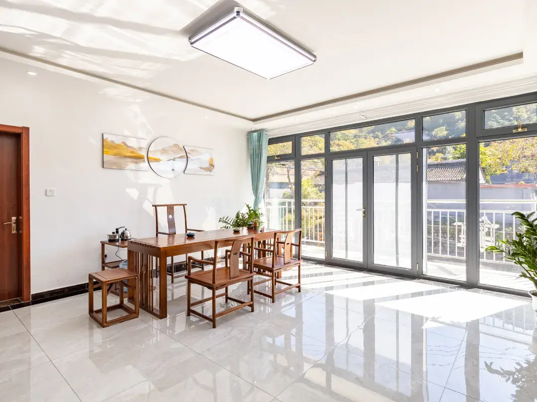 Backing Mountain Garden Farmhouse - Beijing