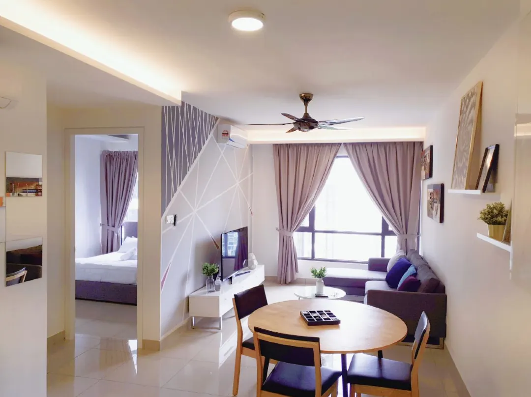 Cyberjaya Eclipse 5+2 Pax Suite + Skysplash Pool - Banting