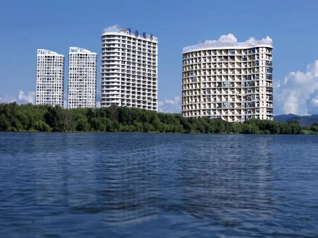 Erhai Bay Holiday Hotel - Dali