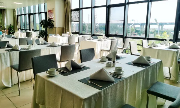 Bay Area ICC International Hotel(深圳市湾区会展国际酒店),Shenzhen - Updated 2024 ...