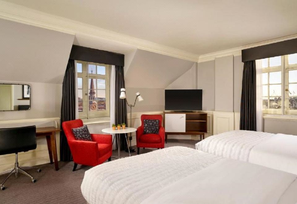 The Dilly,London - Updated 2024 Reviews & Prices | Trip.com