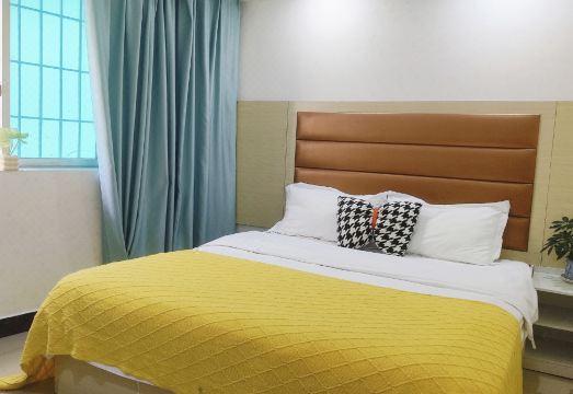 Anshun Harbour Business Hotel(安顺港湾商务宾馆（安顺学院南马广场店）) (Аньшунь ...