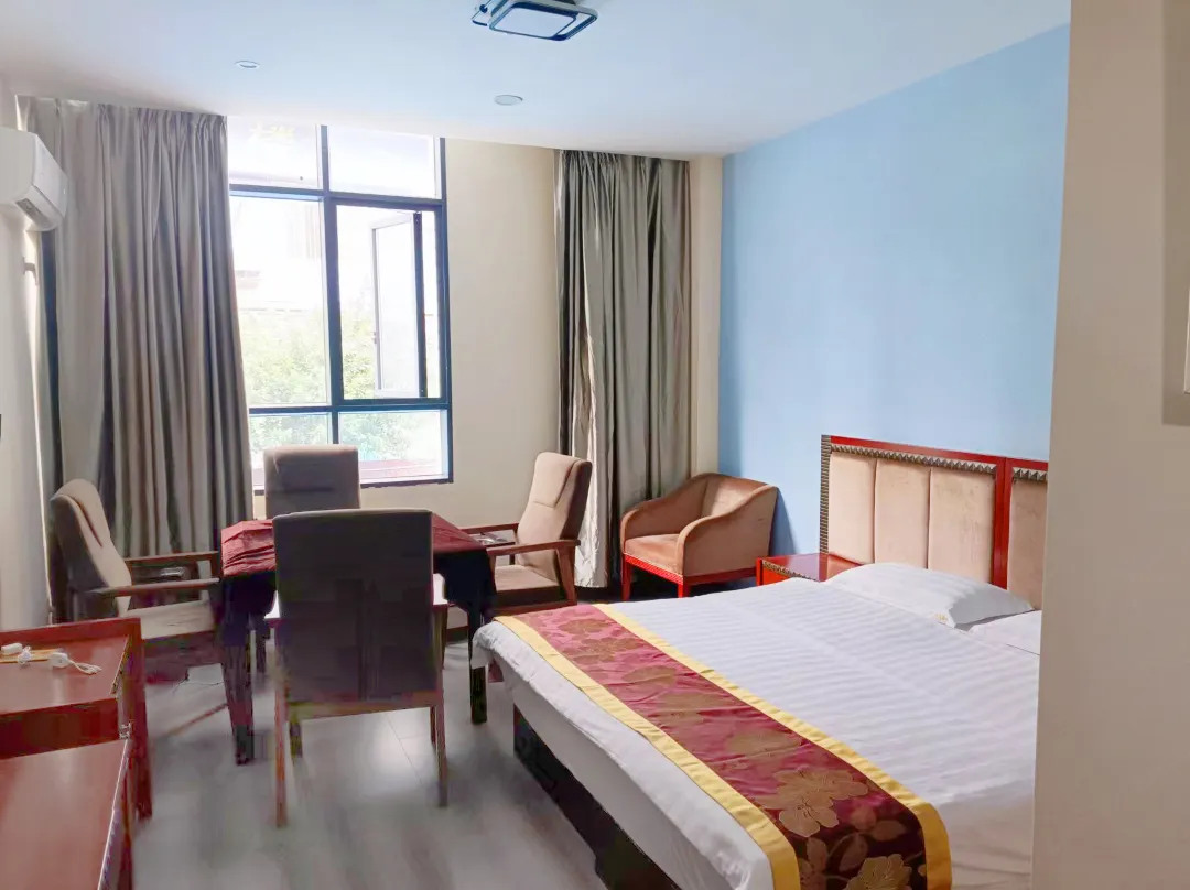 Neijiang Baisheng Hotel - Neijiang