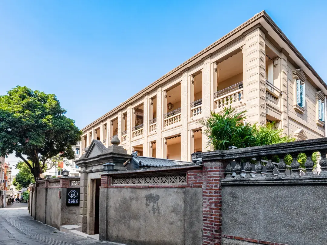 Gulangyuzhangshi Heji Villa Hotel - Xiamen