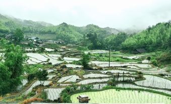 Mingshi Mountain Lodge(明仕山居), Ziyuan - Book with Updated Prices 2026 ...