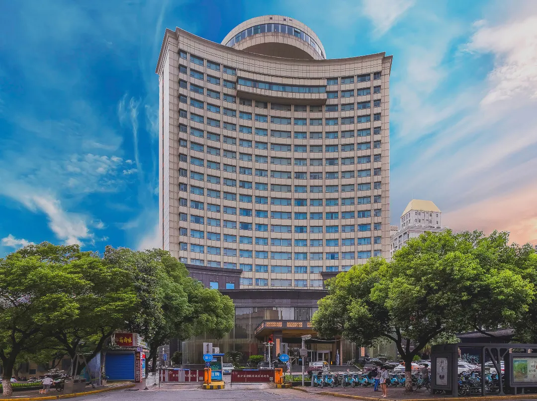 Oriscene Garden Hotel (Bayi Square Tengwang Pavilion ) - 南昌市