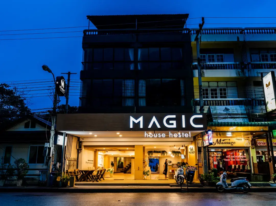 Magic House Hostel - Cha-am