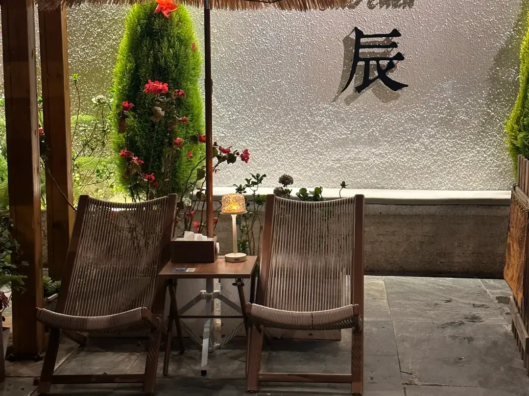 Lijiang Jingchen Light Luxury Beauty Hotel - Lijiang
