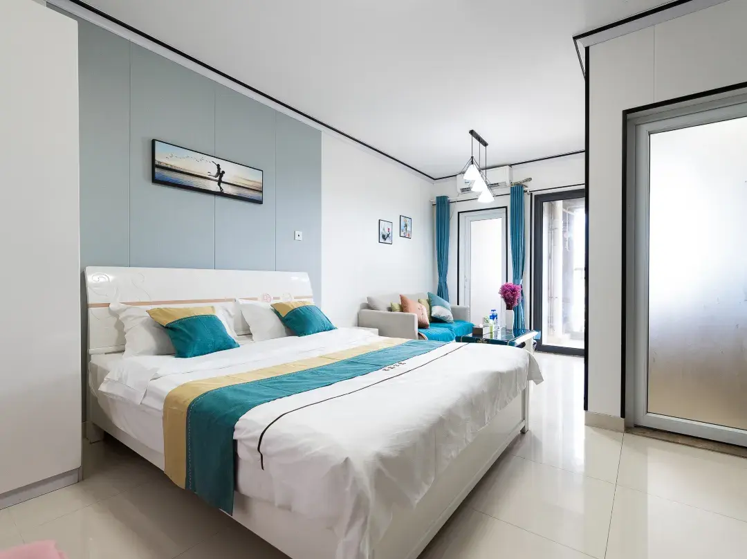 Guoguo Apartment ) - Hong Kong
