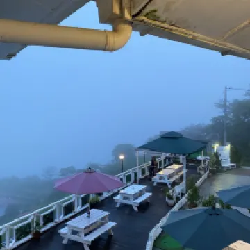 Bayu Senja Lodge Reviews: 3 Verified Reviews Latest 2024 | Trip.com