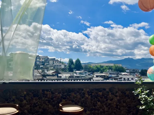 Dawn View Inn) - Lijiang