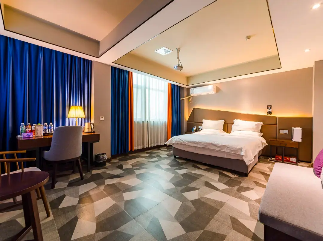 Luohe Lejia Film & Television Hotel - 뤄허 시