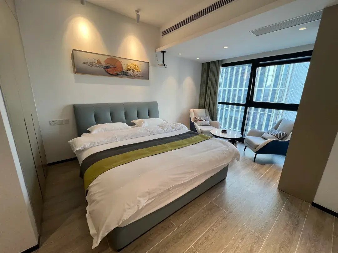 U She Apartment - Hong Kong