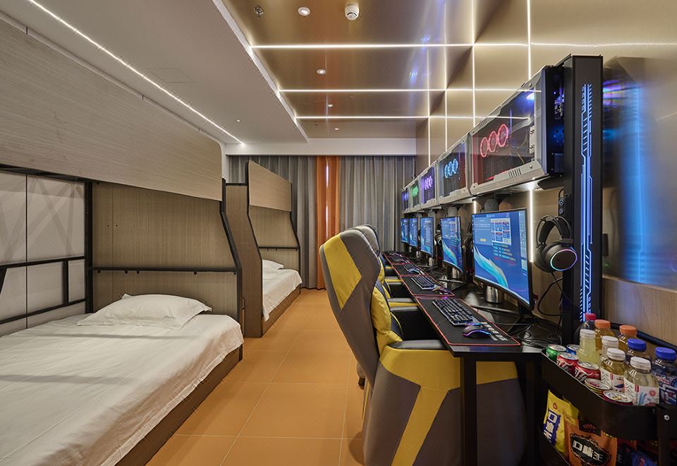 Wujie Electronic Competition Hotel(无界电竞酒店（杭州萧山机场义蓬地铁站店) in Hangzhou ...