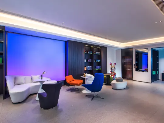 Play A Round At The Esports Hotel - Hong Kong