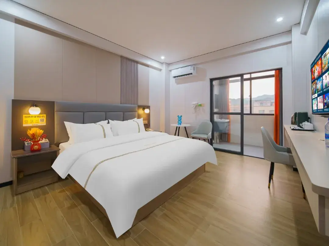Foshan Youth Elevator Apartment - Canton (Guangzhou)