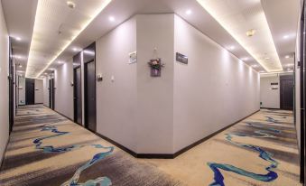 Starway Hotel (Beijing Shangdi High speed Railway Station Hotel）(星程酒店 ...