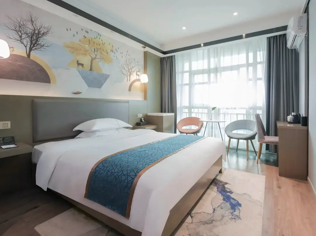 Savile Zhouyi Hotel - Huaihua