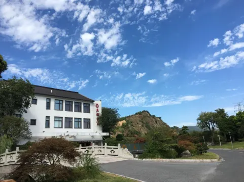 Taihu Xiangting Resort Hotel - Suzhou