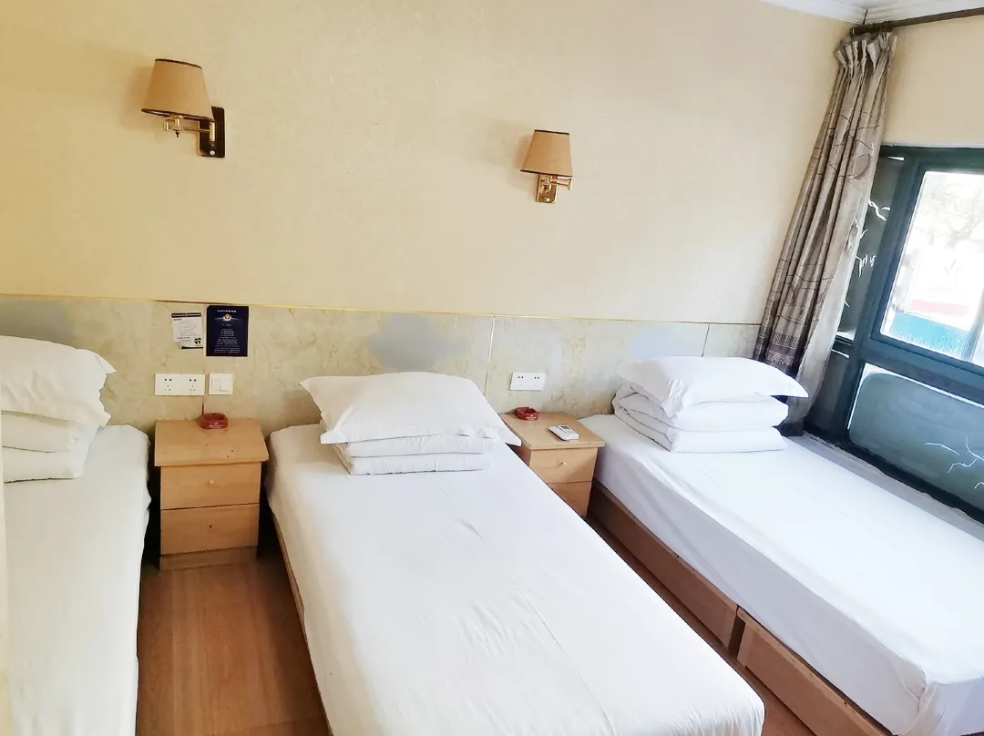 Jiahong Hostel - Shanghai