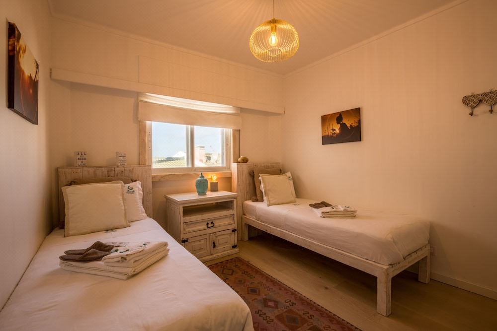 Sandhi House - Yoga & Wellness - Ericeira