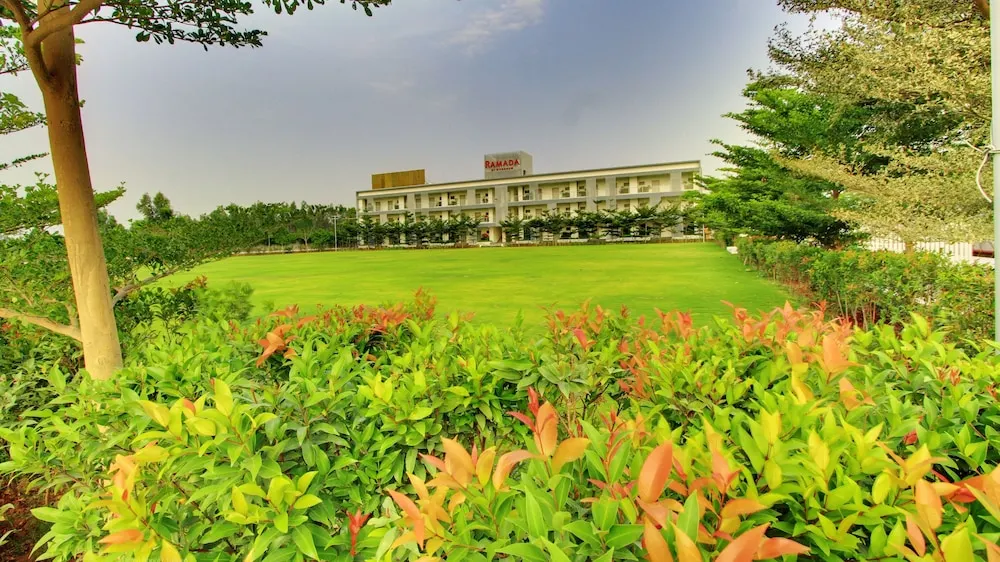 Ramada By Wyndham Bengaluru Yelahanka - Bangalore