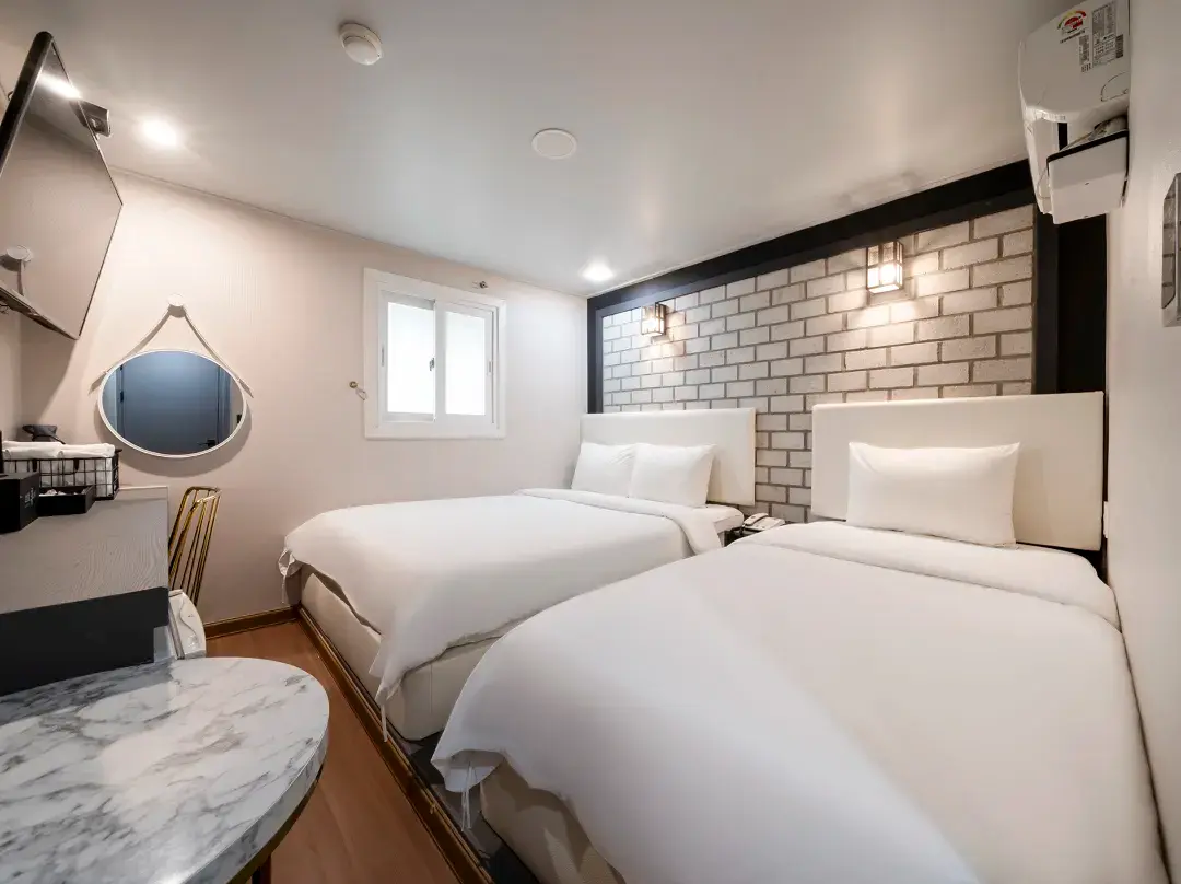 Busan Gwangalli Calm Rest Hotel - Busan