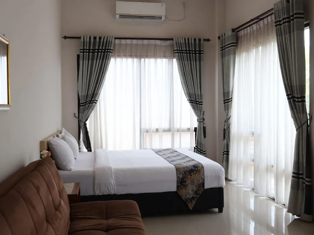 Graha 31 Ed-hotel - Jember