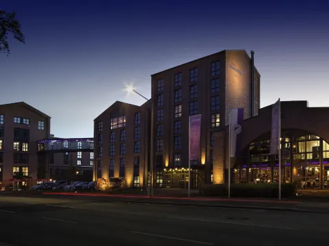Altes Stahlwerk Business & Lifestyle Hotel - Neumünster