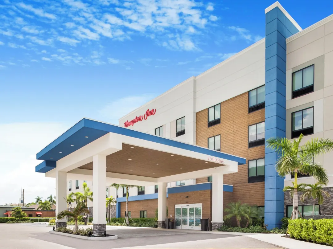 Hampton Inn By Hilton Fort Myers Downtown - Fort Myers, FL