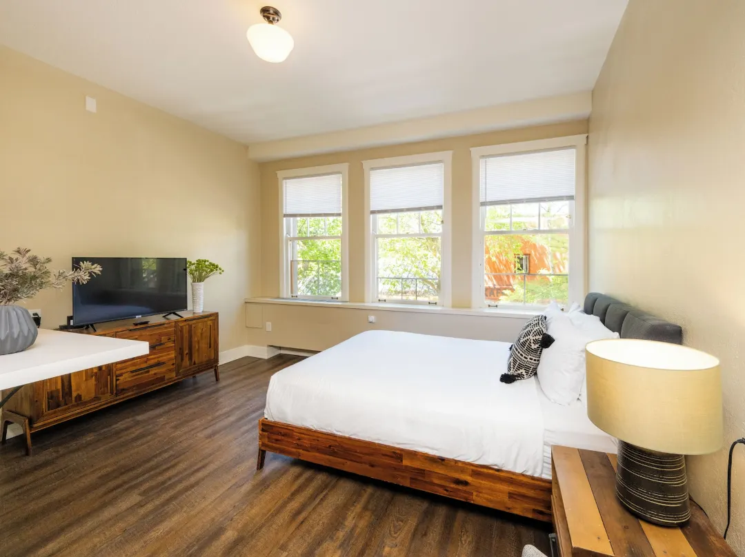 Hotel Leo - Ferndale, WA