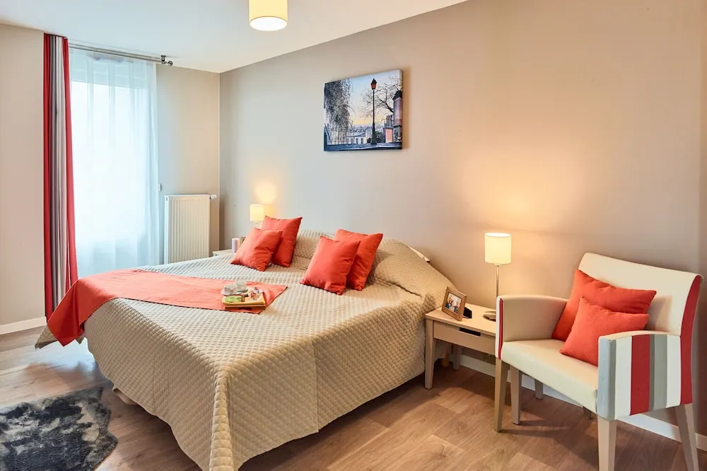 Zenao Appart'hôtels Suresnes - Suresnes