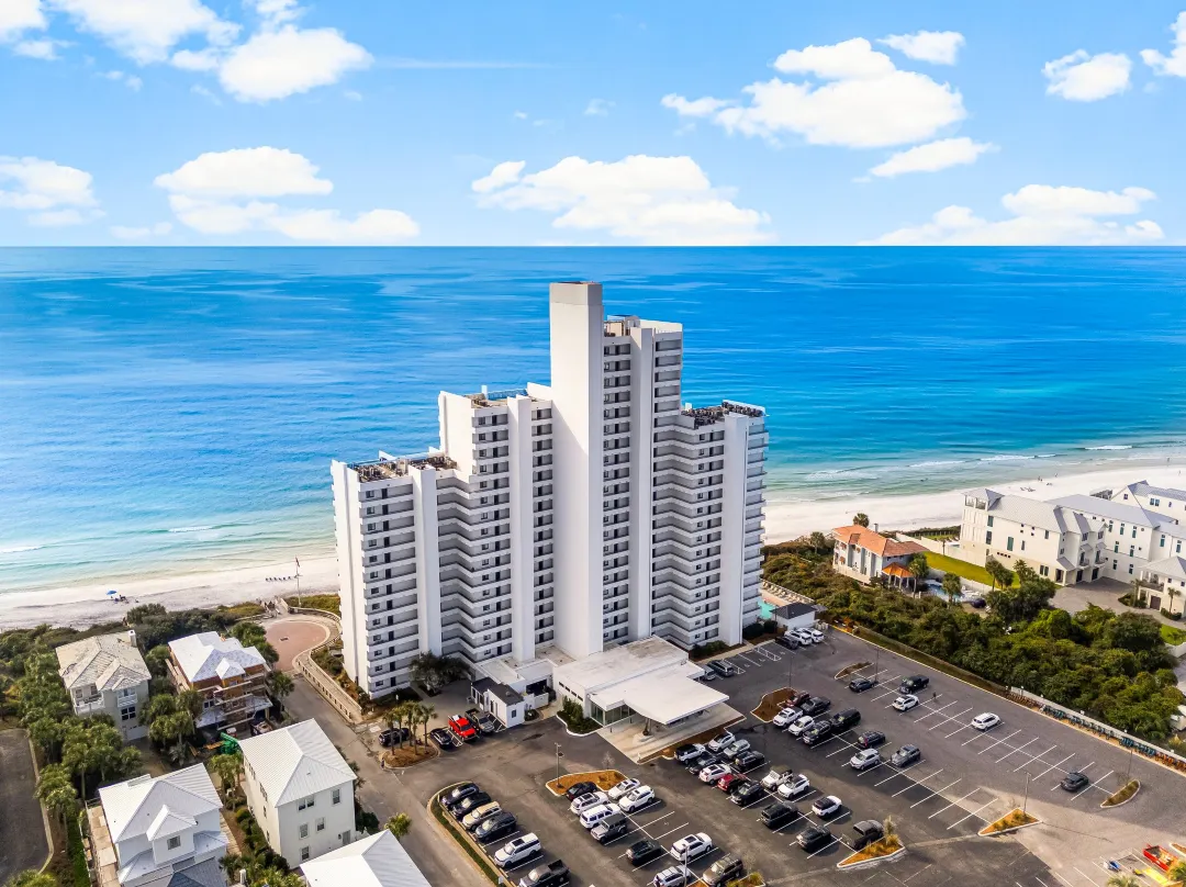 Heated Pool And Charcoal Grills - Charming Coastal Haven - Seaside, FL