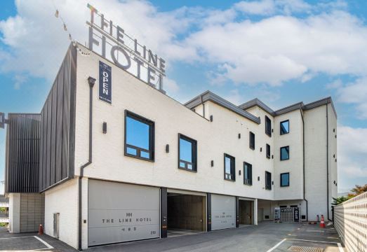The Line Hotel, Yangpyeong-gun - 2026 Prices & Reviews | Trip.com