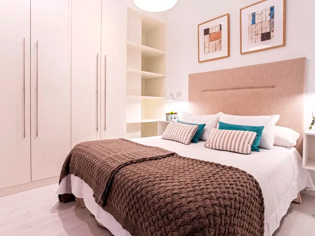 Stunning One-bedroom Apartment Near The Cathedral. Zacatin 101 - Granada