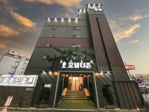 Gyeryong Hotel The Zone - 계룡시