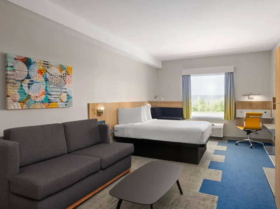 Microtel By Wyndham Lachute - Laurentides
