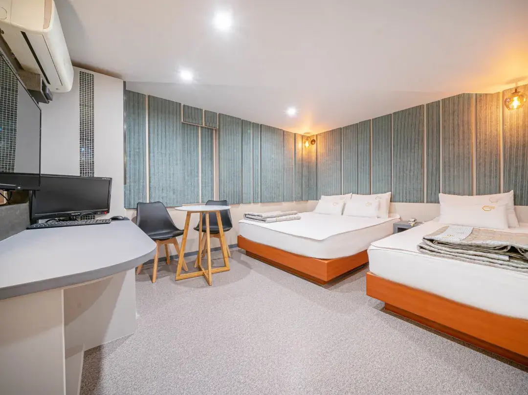 Busan Sasang Gem - Busan