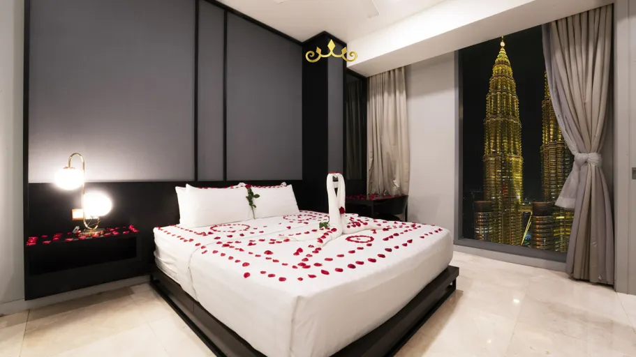 Golden Suites At Tropicana The Residences Klcc - Kuala Lumpur