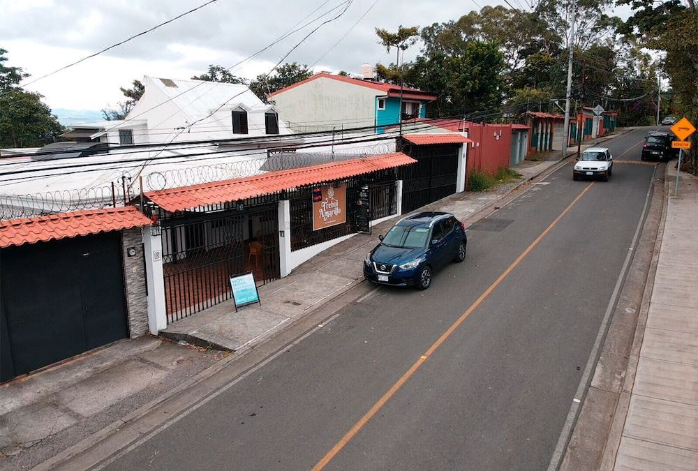 Trebol Amarillo Bed & Breakfast - San José