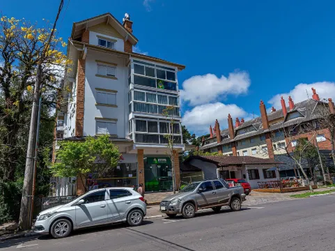 Ap 2 Dorm. Uma Quadra Da Catedral - Canela