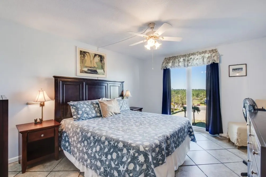 Breathtaking Gulf Views And Spacious Living - Charming Coastal Retreat - Orange Beach, AL