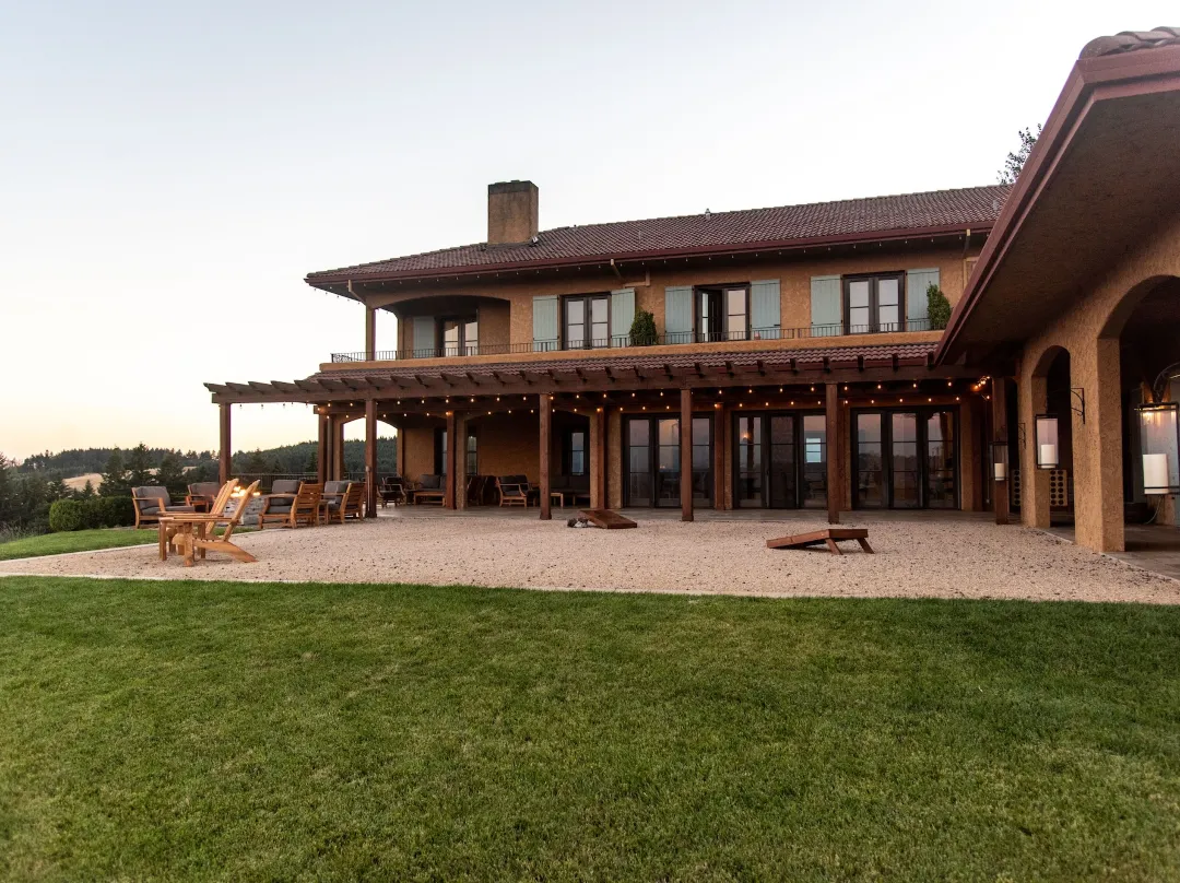 Black Walnut Inn & Vineyard - McMinnville, OR