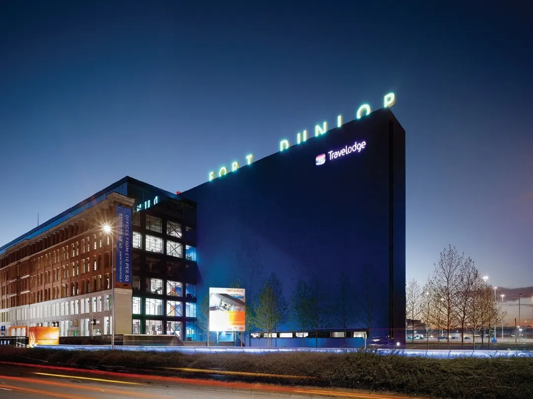 Travelodge Birmingham Fort Dunlop - Warwickshire