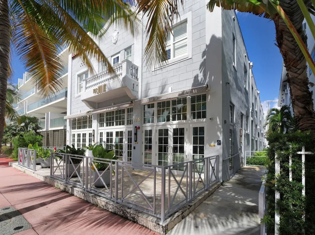The Julia Hotel - Miami Beach, FL