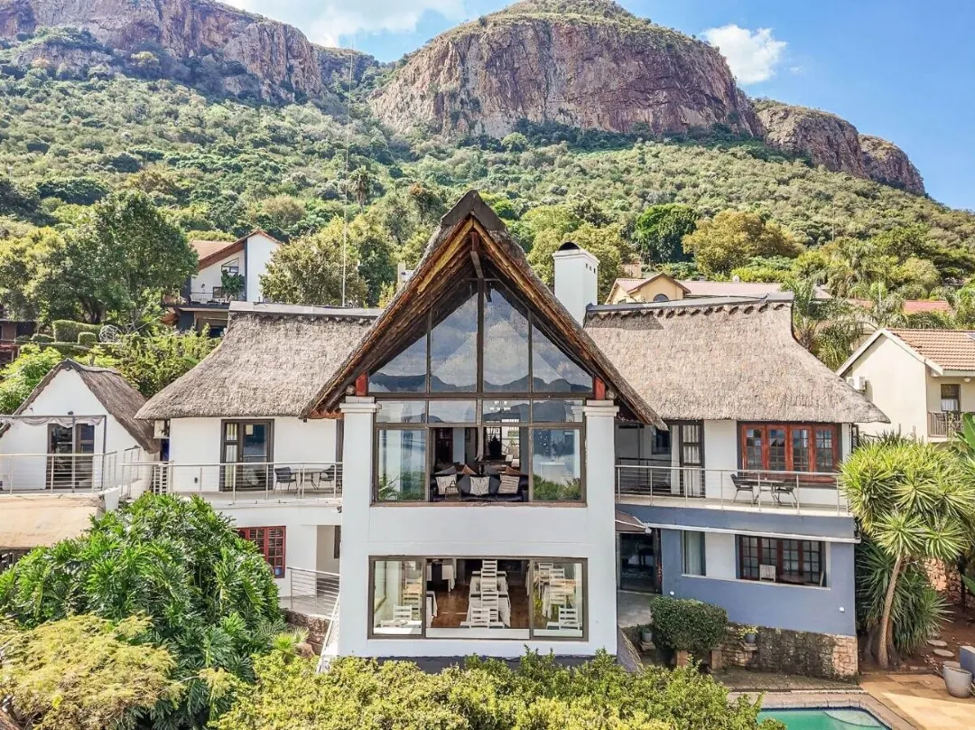 Galagos Lodge - Hartbeespoort