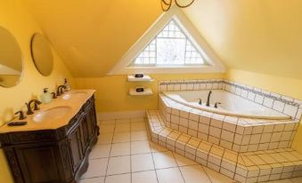 Pope House - Hist. Mansion - Wild(e), Green & Gold (Helena) Updated ...