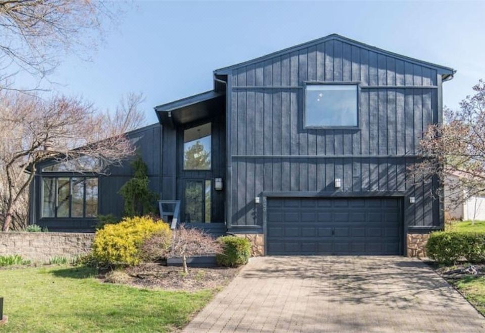 Lexington Fun Zone! Pool! HotTub! Arcade! Games!, Lexington - 2025 ...