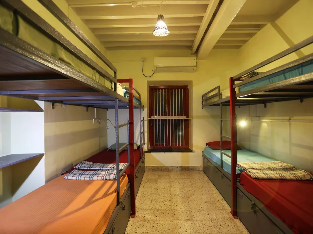 Happinest - The Backpacker's Hostel - Mumbai