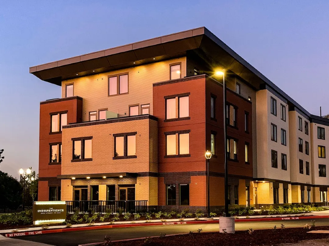 The Independence Hotel - Dallas, OR